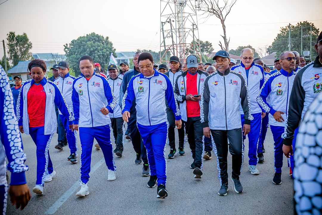 Majaliwa aongoza washiriki NBC Dodoma Marathon, milioni 300 zakusanywa | Nipashe