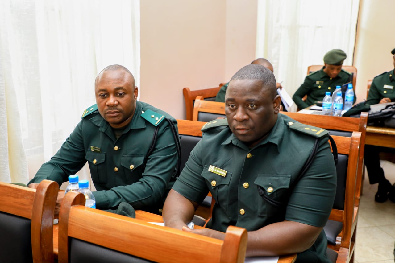 Waziri Chana aelekeza ushirikiano kati ya Jeshi la Uhifadhi na Jeshi la Polisi | Nipashe Jumapili